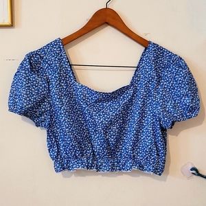 SHEIN | Tops | Nwt Blue Floral Shortsleeved Crop Top Size Extra Large ...